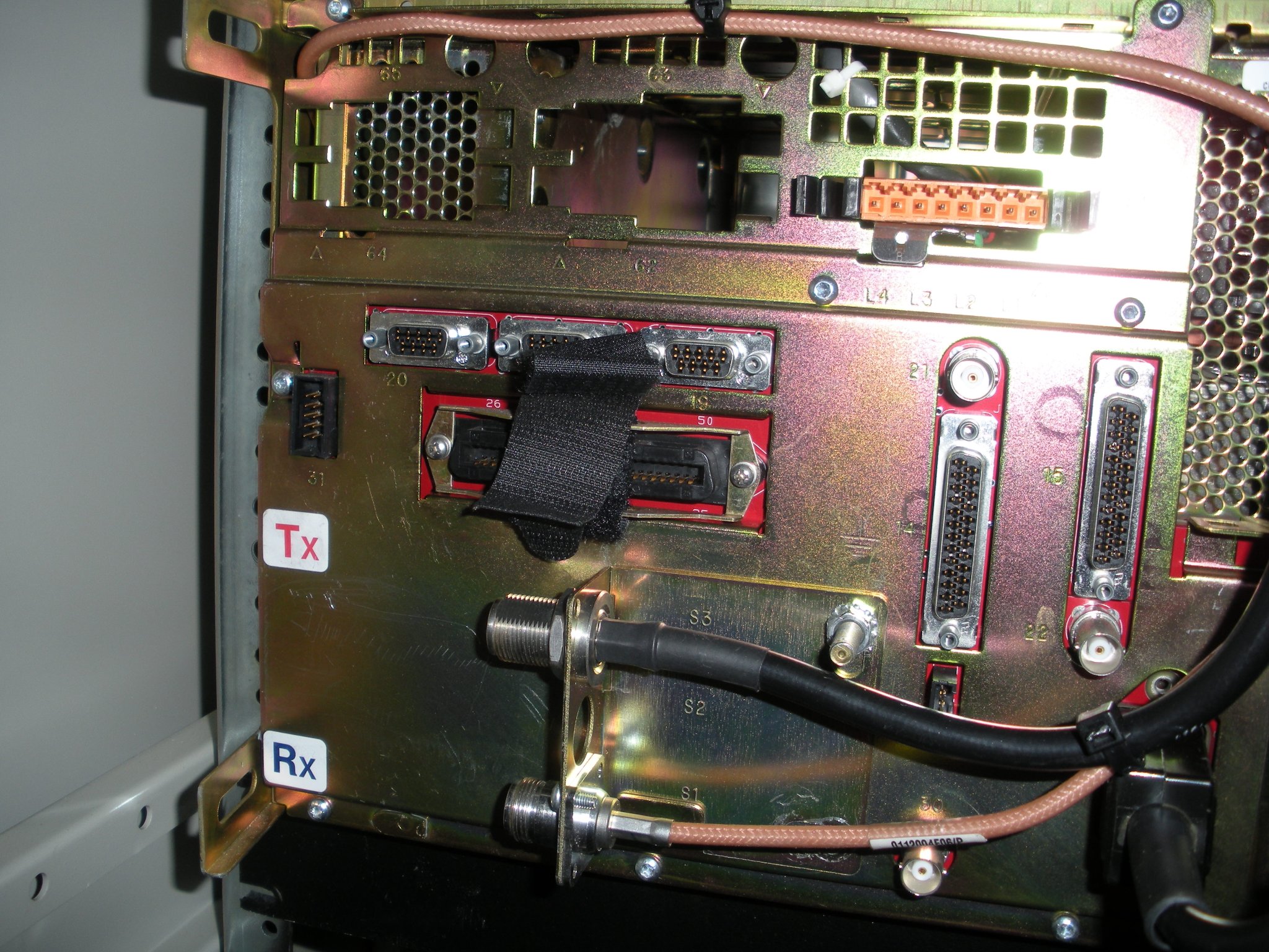 Photoalbum/Repeaters/2M Motorola Quantar/QuantarPicture 016